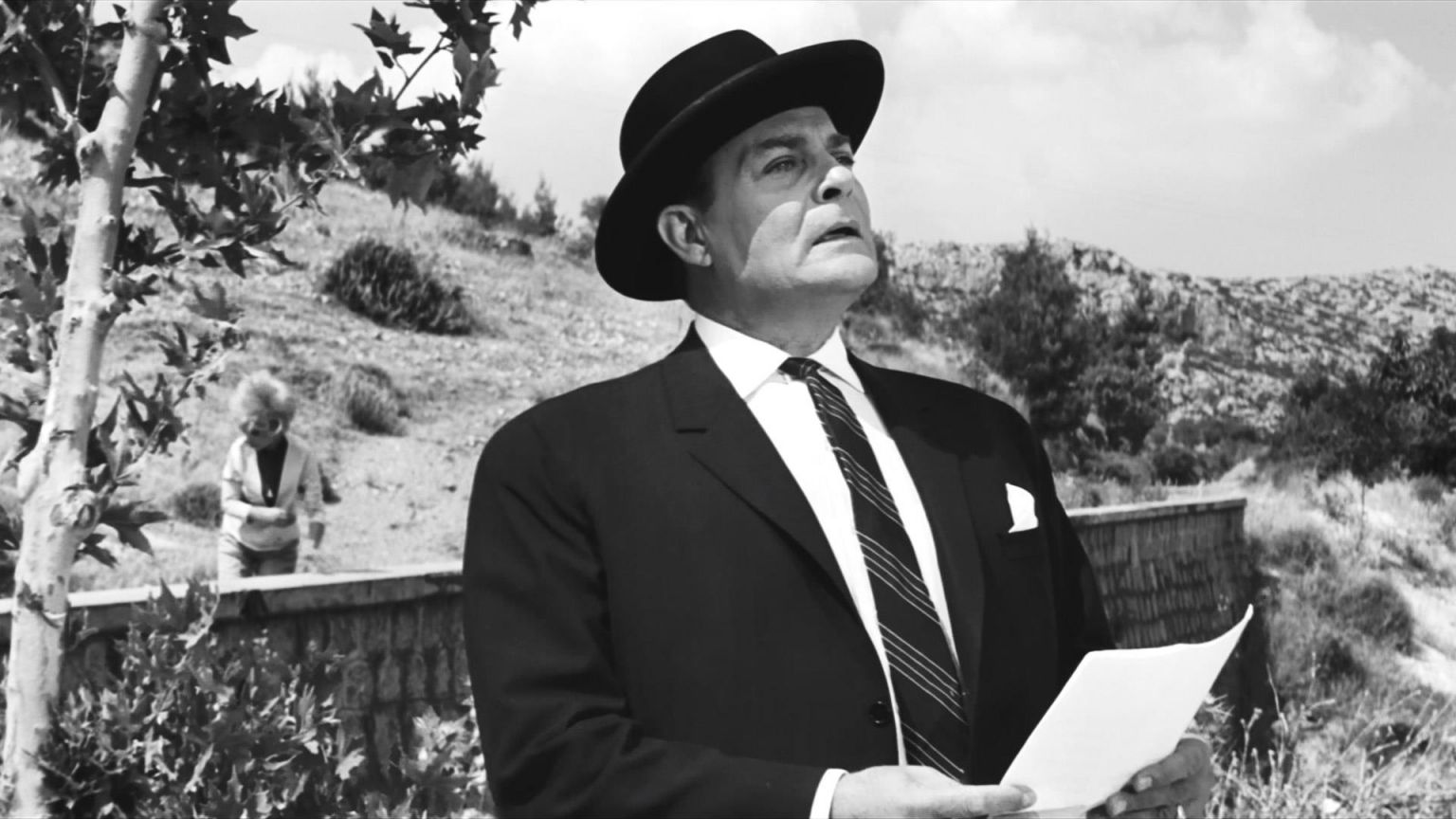 Αποφθεγματικές φράσεις του Αλέκου Σακελλάριου στον -monopoli.gr