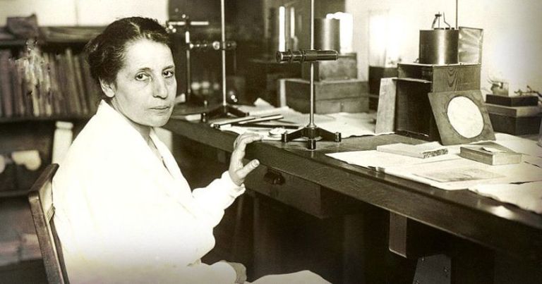 8 πρωτοπόρες γυναίκες που αφιέρωσαν τη ζωή τους στην επιστήμη