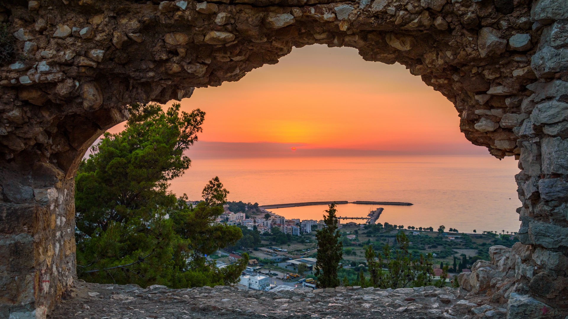 Κυπαρισσία: Η ήρεμη δύναμη της Μεσσηνίας