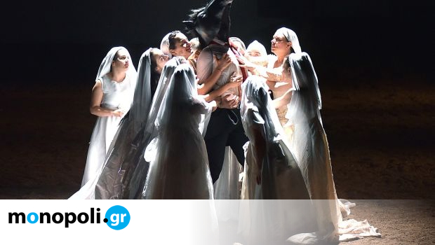 «Ερωτευμένα άλογα»: Ένα κοινωνικό γεγονός