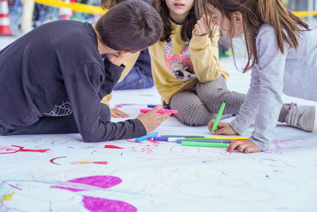 Εδώ Φάρος!: Εικαστικό έργο σε εξέλιξη για παιδιά 4-12 ετών στο ΚΠΙΣΝ