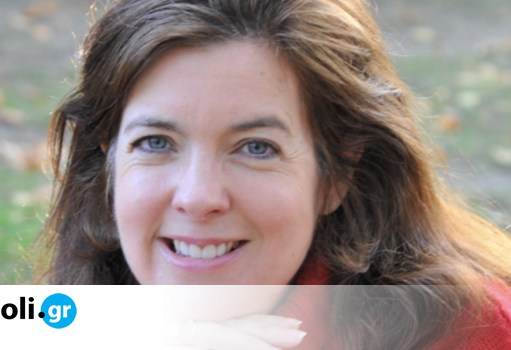 Clare Pooley: Η συγγραφέας του μπεστ σέλερ «Το πράσινο σημειωματάριο ...