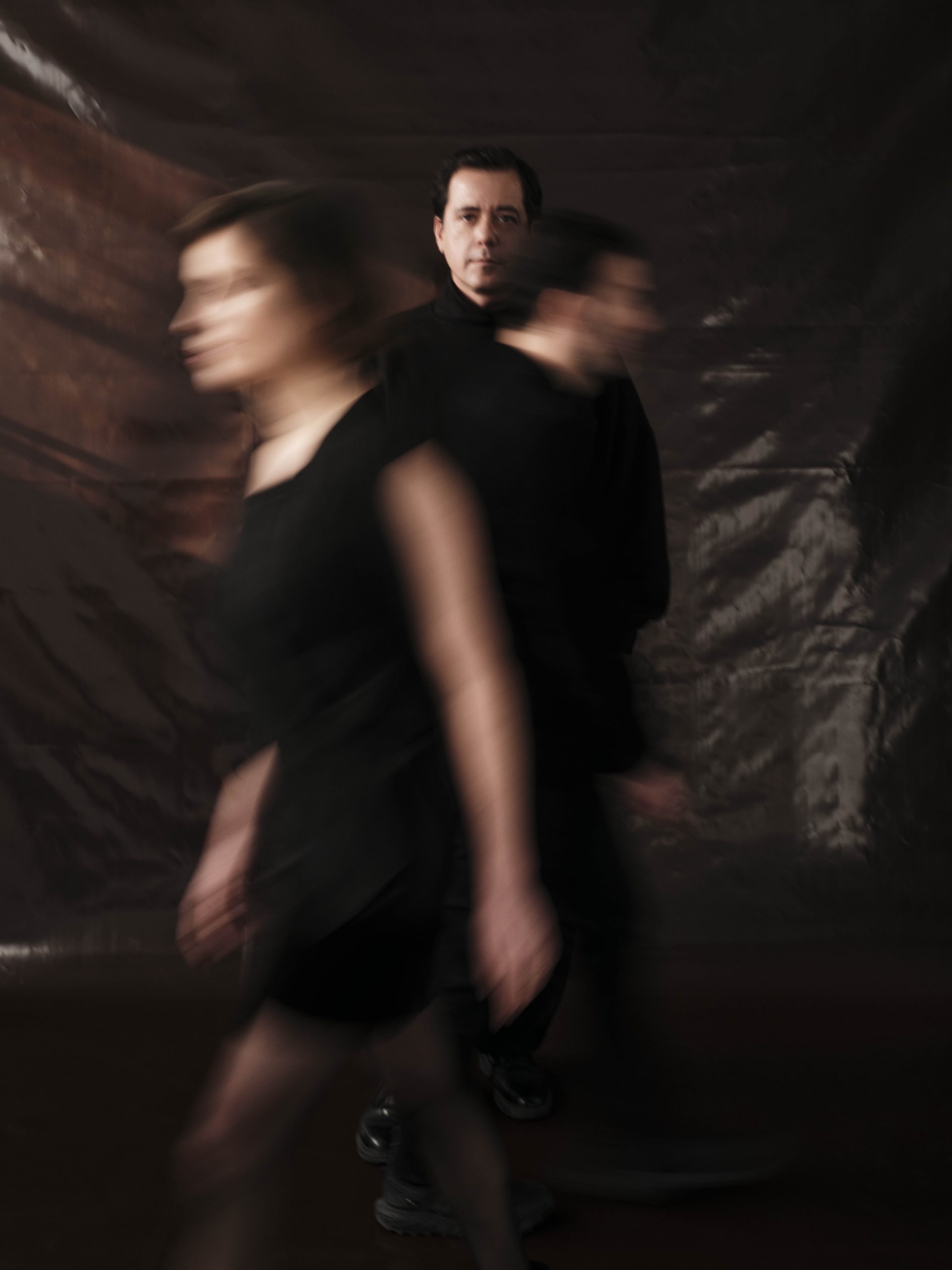 Ακούσαμε το έργο “George” του Ευθύμη Φιλίππου & του Larry Gus