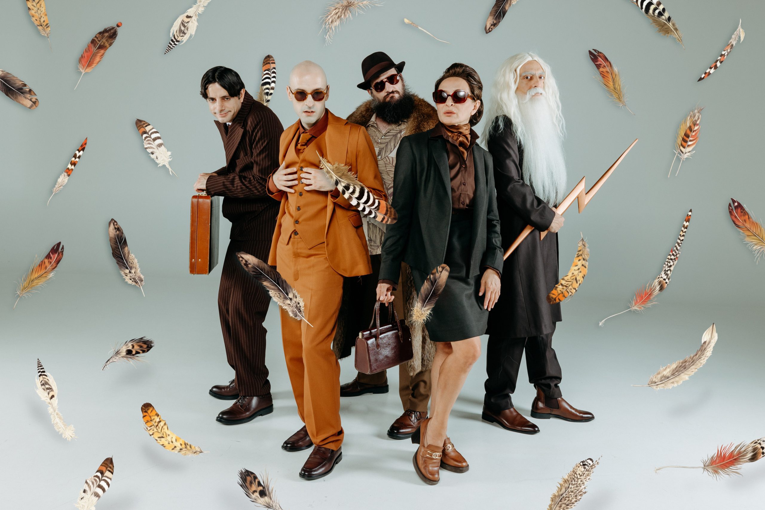 Όρνιθες, σε σκηνοθεσία Άρη Μπινιάρη σε καλοκαιρινή περιοδεία - monopoli.gr